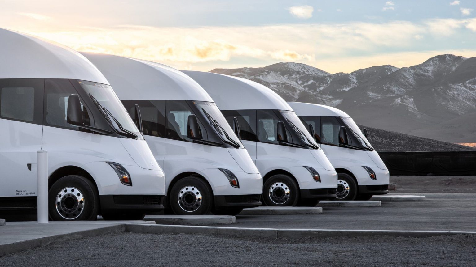 Ξεκινάει η παραγωγή του Tesla Semi Truck (;) - Cars Electric