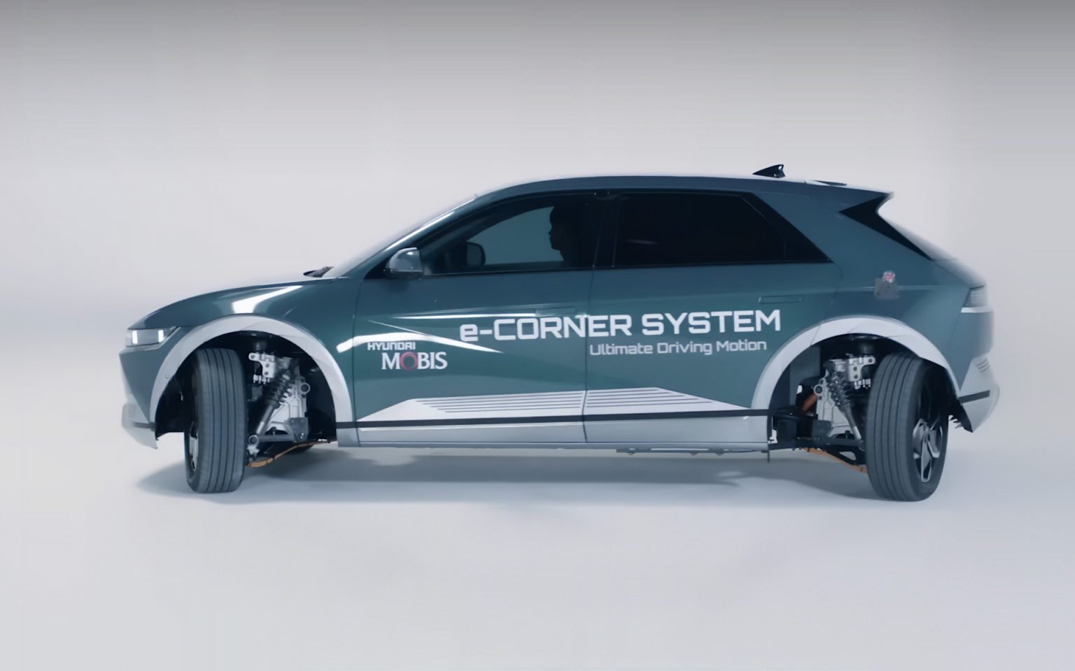 Hyundai e-Corner: Αλλάζει την έννοια του παρκαρίσματος - Cars Electric