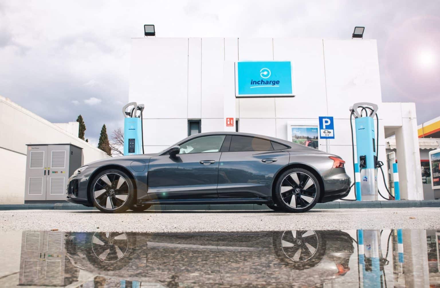 Starcharge Nova 360: Ο ισχυρότερος ταχυφορτιστής από την nrg - Cars Electric