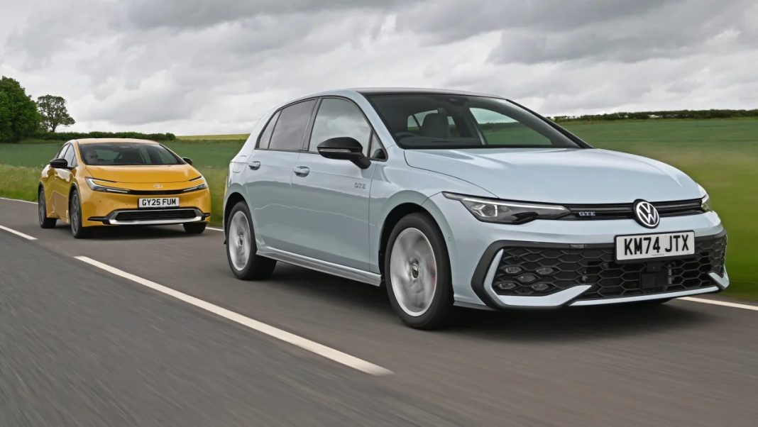 Volkswagen Golf GTE vs Toyota Prius: Σκληρό πόκερ | Sofokleousin.gr