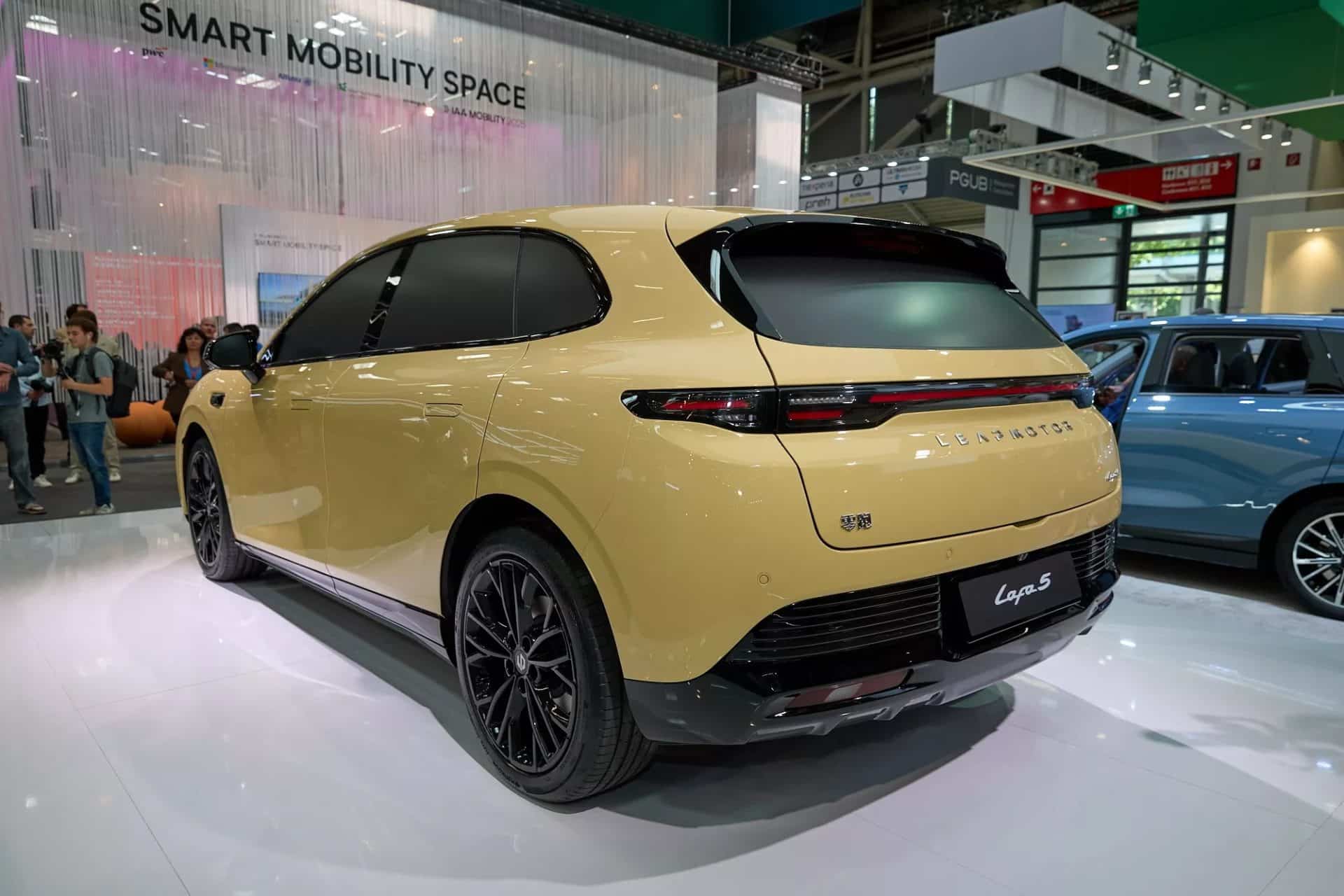 Leapmotor Lafa 5: Το νέο ηλεκτρικό hatchback κάνει ντεμπούτο στη Κίνα | Sofokleousin.gr