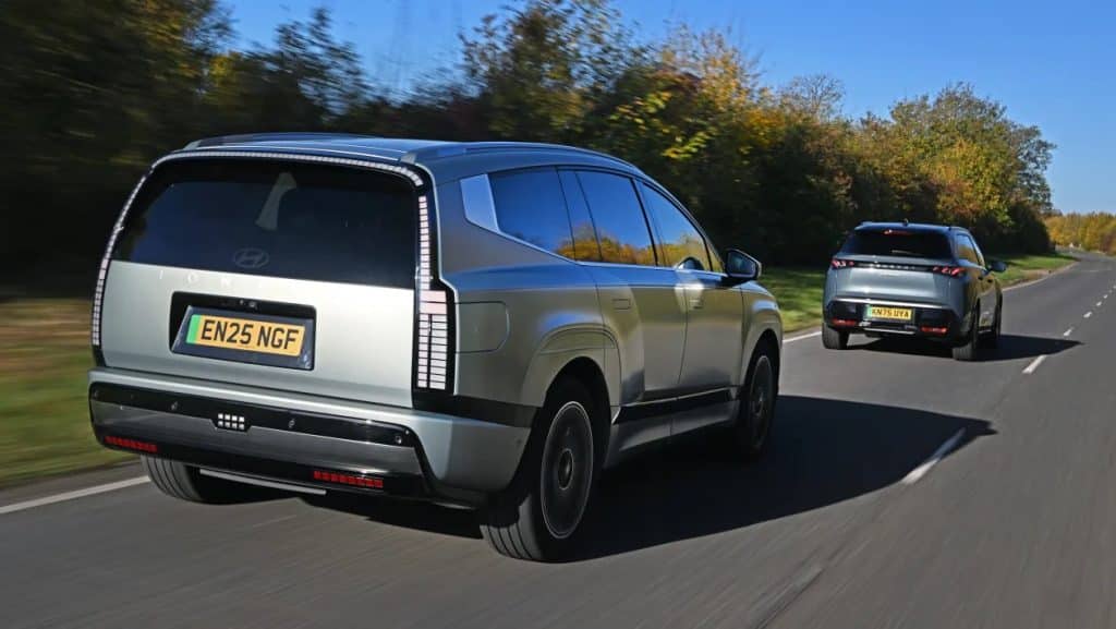 Hyundai Ioniq 9 vs Peugeot E-5008: Ποιο 7θέσιο ηλεκτρικό SUV κερδίζει; | Sofokleousin.gr