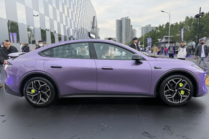 Το ολοκαίνουργιο Deepal L06 πήρε «προίκα» το μαγνητικό σύστημα ανάρτησης της Ferrari ...