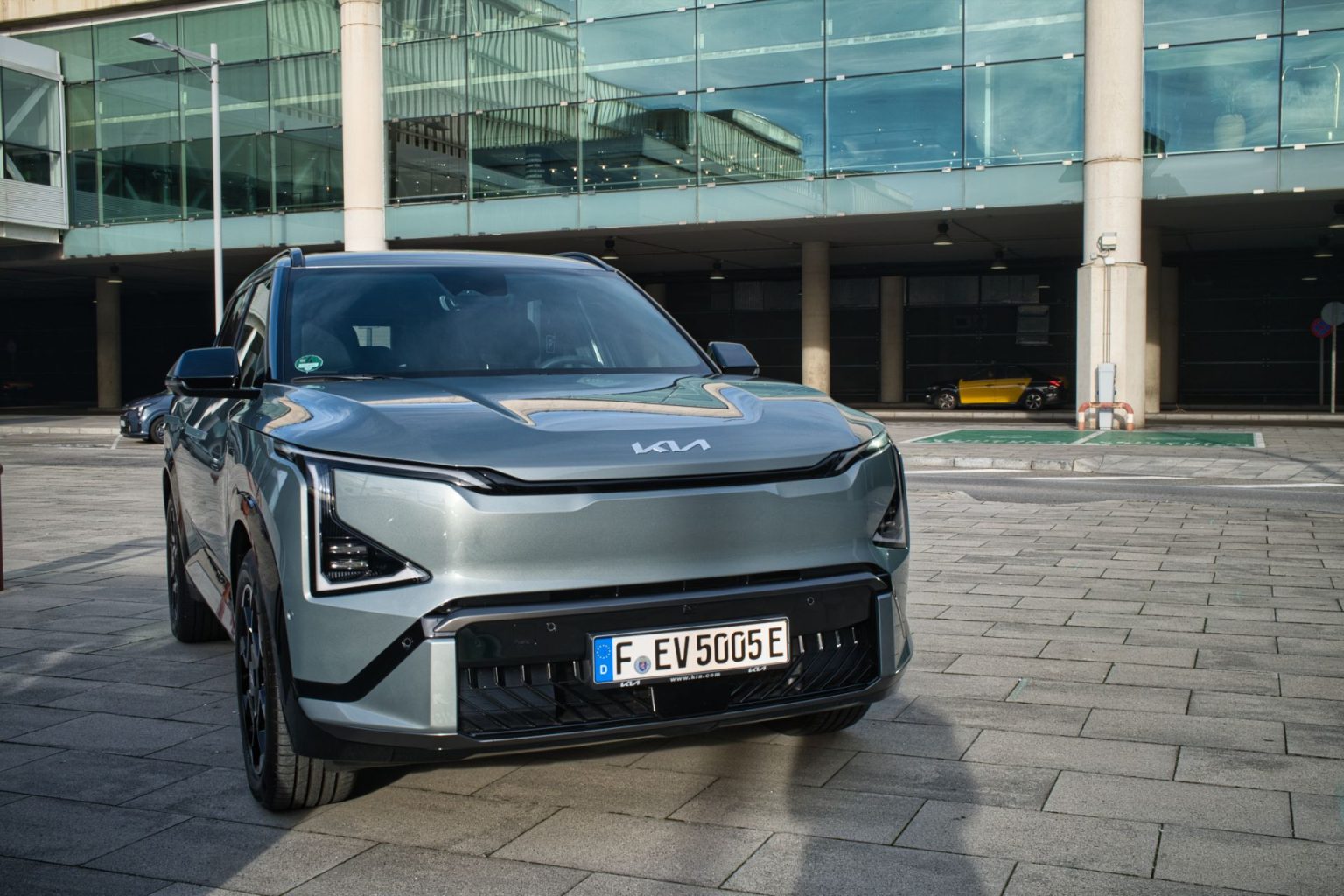 Kia EV5 GT-Line: Πώς το νέο ηλεκτρικό SUV αλλάζει τους κανόνες της κατηγορίας C | Sofokleousin.gr