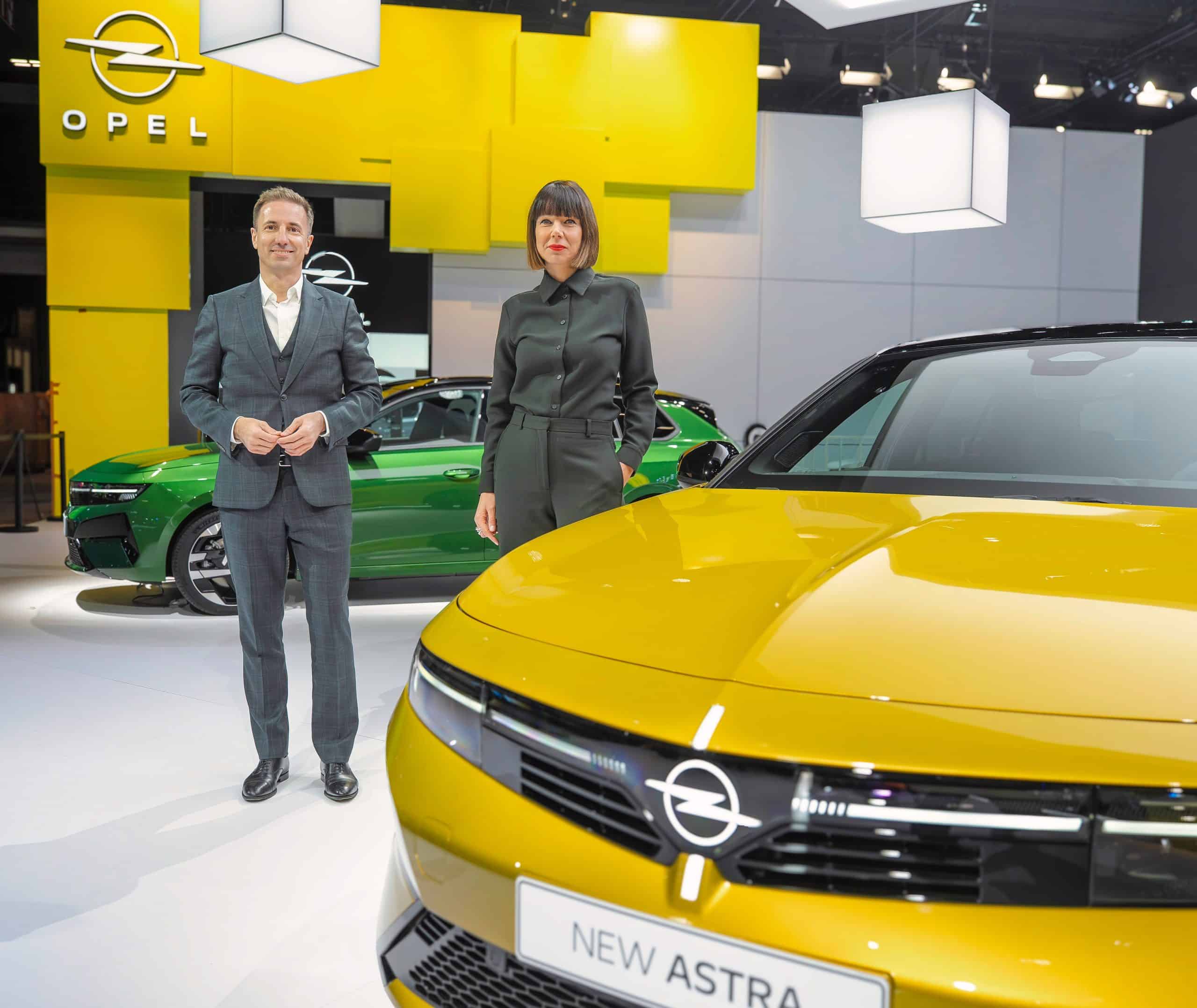 Σαλόνι Αυτοκινήτου Βρυξελλών: Το Νέο Opel Astra γιορτάζει την Παγκόσμια Πρεμιέρα του ...